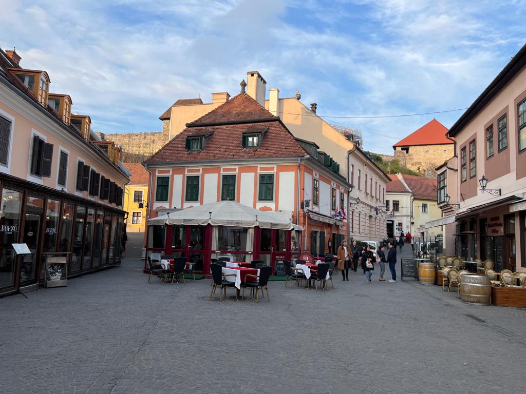 Excursión a Eger: Qué ver y cómo llegar La Perla del Danubio